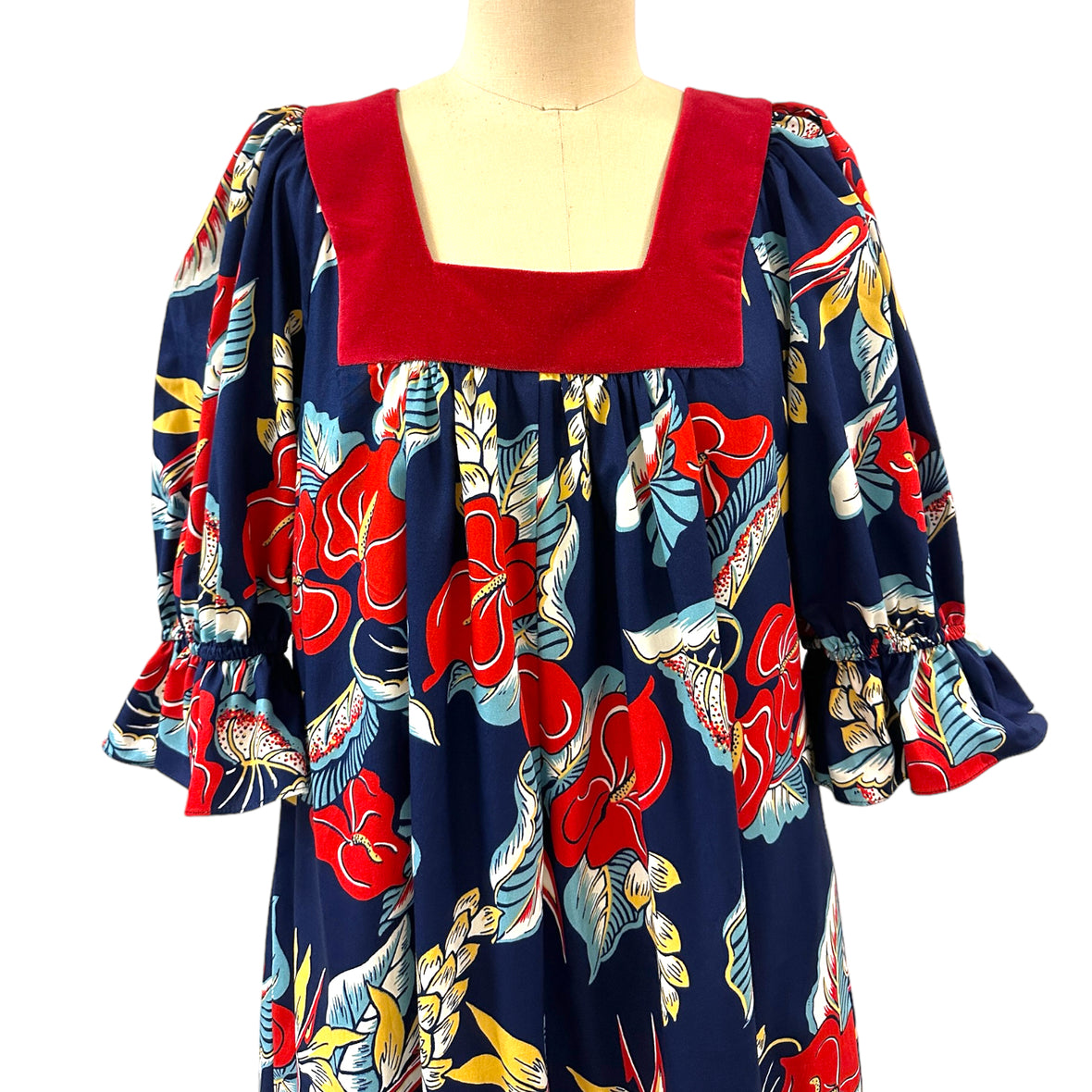 Red Velvet Trim Anthurium Muumuu 8891 | Muumuu Mall by Muumuu Rainbow